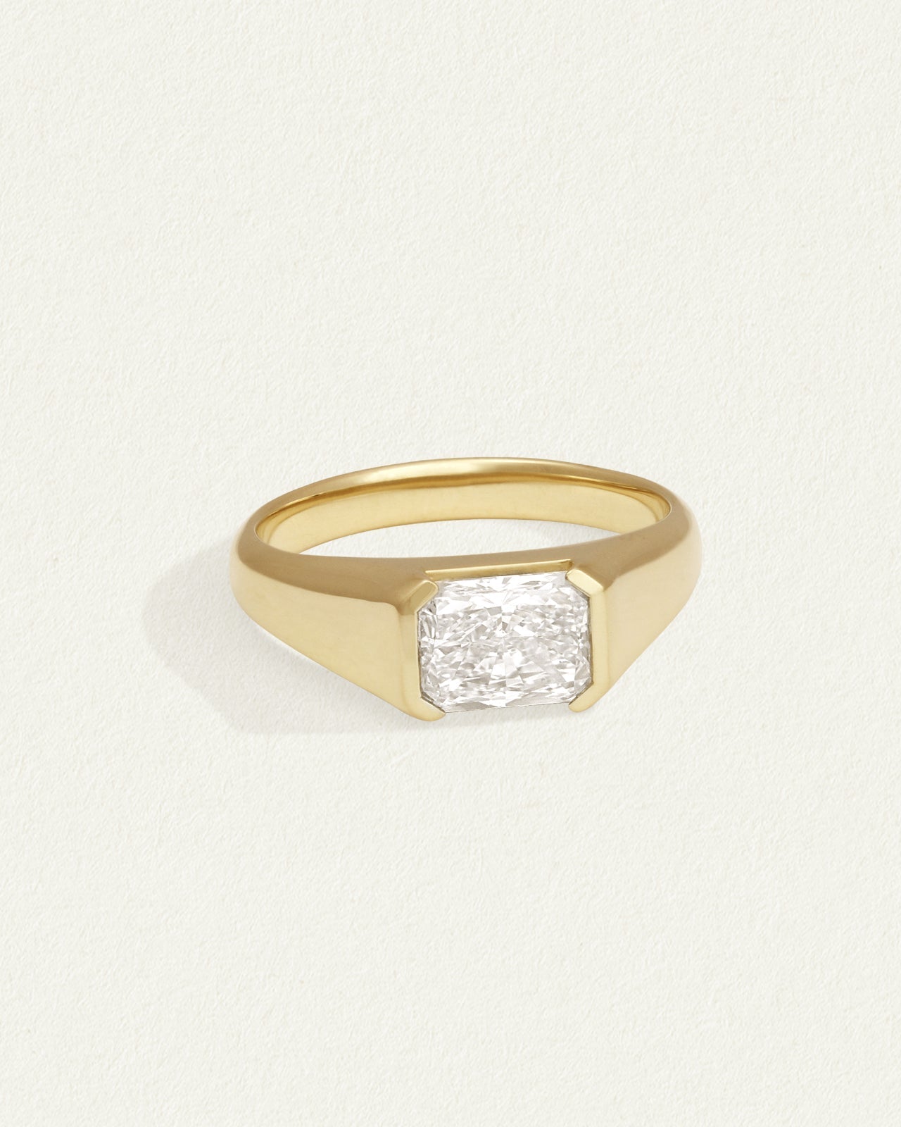 Lucca Ring Diamond Solid Gold – Temple of the Sun Jewellery